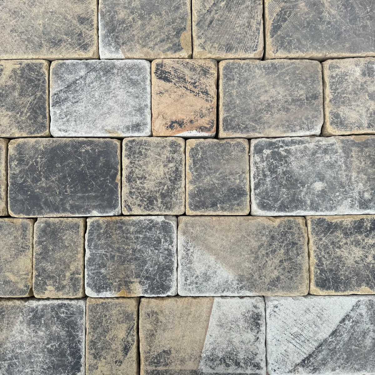 New Weathered Yorkshire Sandstone Cobble Setts - Per SQM – Britannia Stone