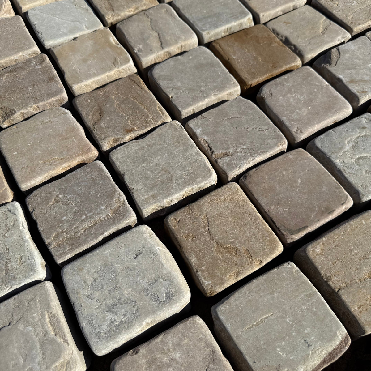 Sandstone Tumbled 100 x 100 Cobbles - Per SQM – Britannia Stone