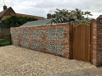Knapped Flint Stone Walling - Britannia Stone