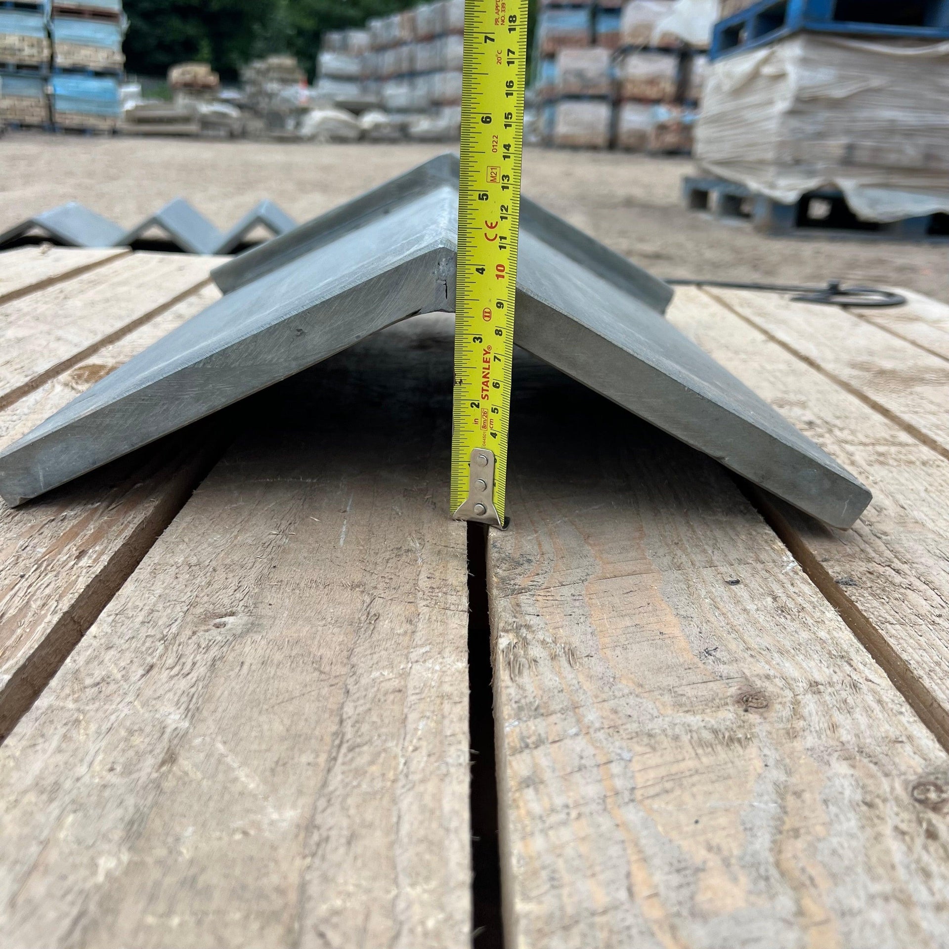 New Brazilian Slate Roof Capped Ridge Tile | 125 ° – Britannia Stone
