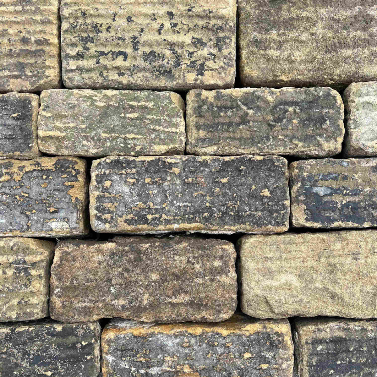 Reclaimed Parallel Punched Stone. Dressed, Backed Off – Britannia Stone