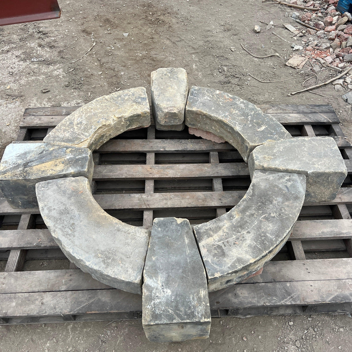 Reclaimed Stone Window Circle | Britannia Stone